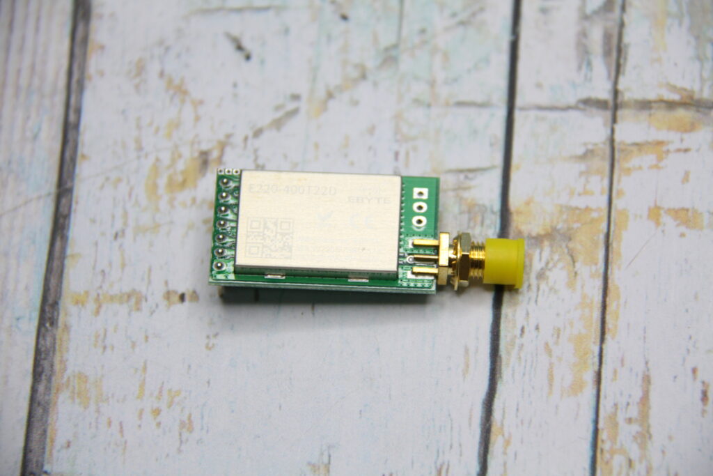 Модуль LoRa E220-400T22D - pimnara.ru